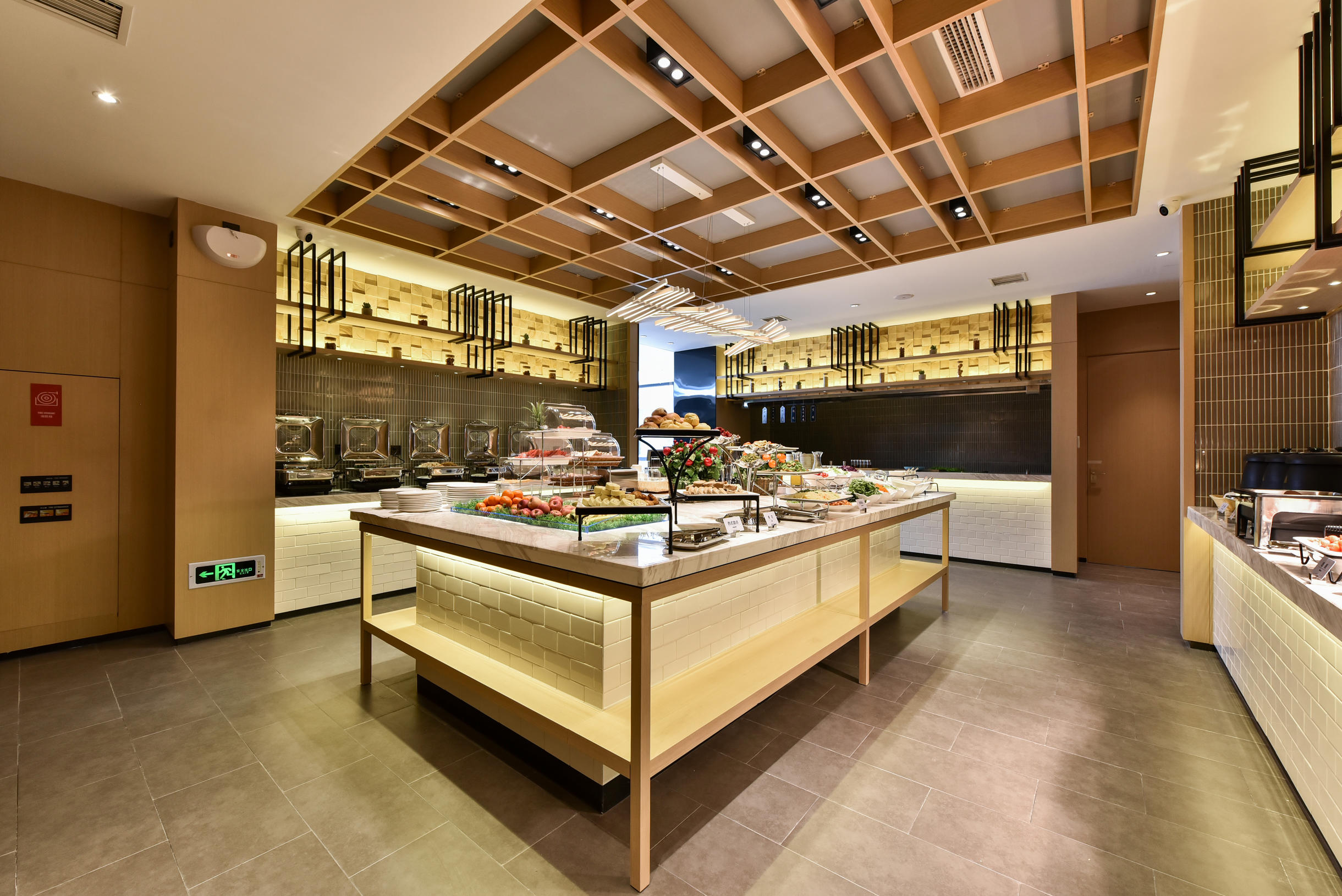 大连开发区金马路亚朵酒店（大連市）- 2026年最新 料金＆割引情報｜Klook 日本